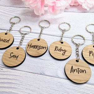 Personalised Oak Student Keyrings: Teacher End-of-year Gifts - Etsy