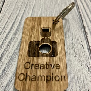 Engraved Oak Wood Employee Appreciation Keyring: Personalised Staff ...