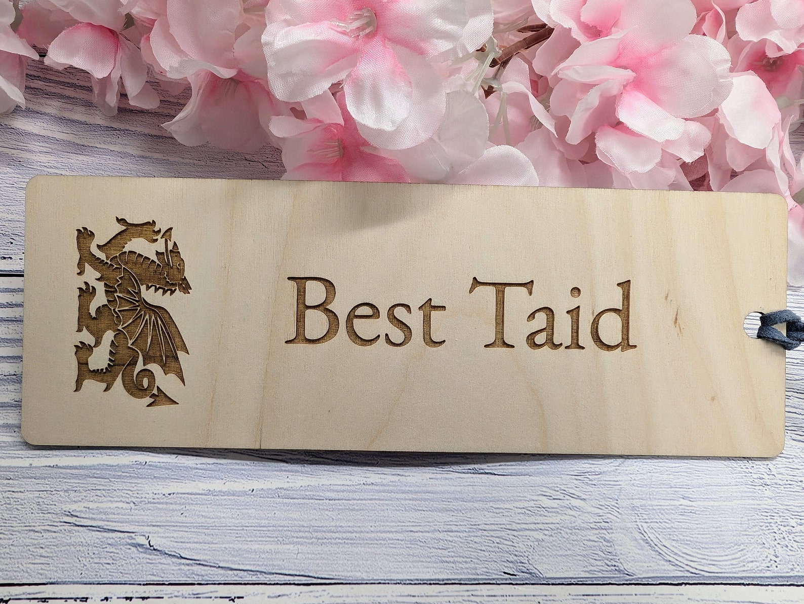 Best Taid - Welsh Dragon Engraved Wooden Bookmark, Unique Gift for Book ...