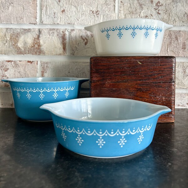 Vintage Pyrex Bowls - Etsy