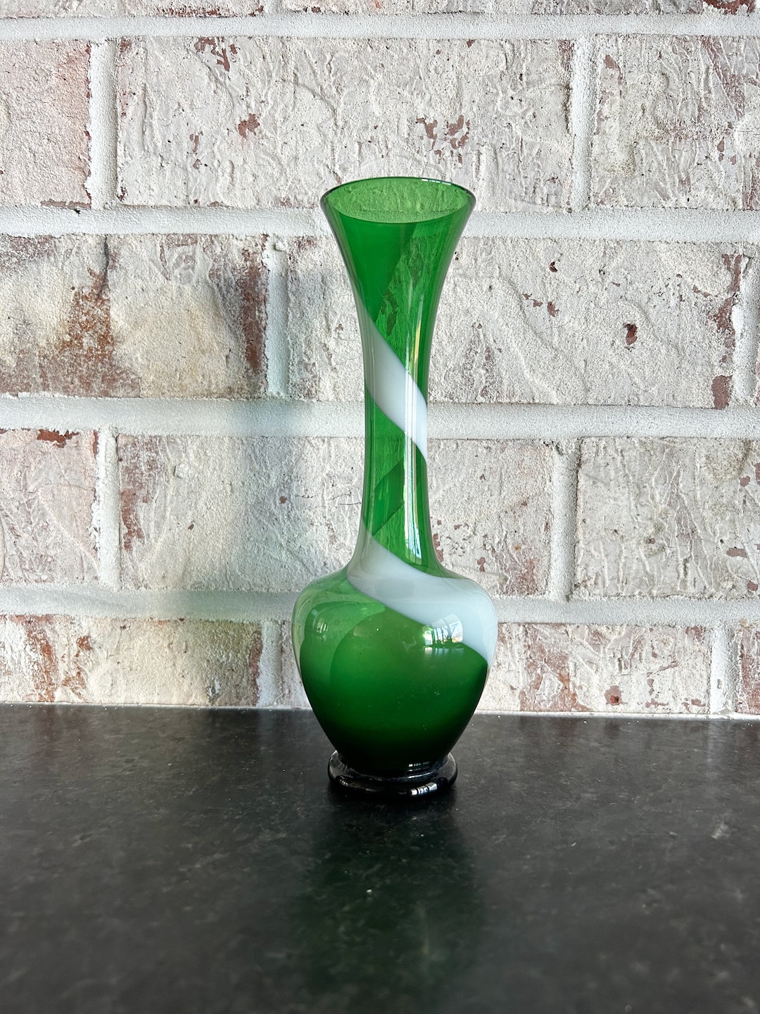 Vintage Swirl Vase, Green and White Art Glass Swirl Vase, Green Bud ...
