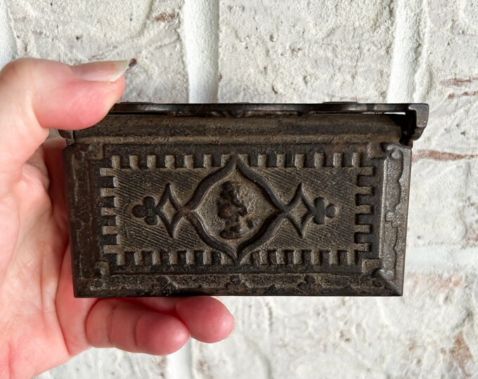 Ntique Cast Iron Match Safe, Black Cast Iron Matchstick Holder, Cast ...