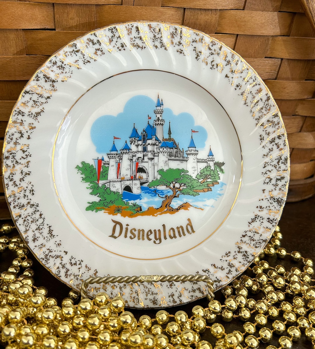 Vintage Disneyland Collector Plate | Disney Plate | Vintage Disney ...