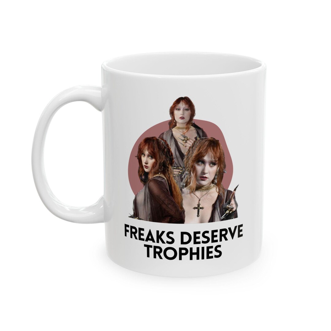 Chappell Roan Freaks Deserve Trophies Vmas Red Carpet Quote 2024 ...