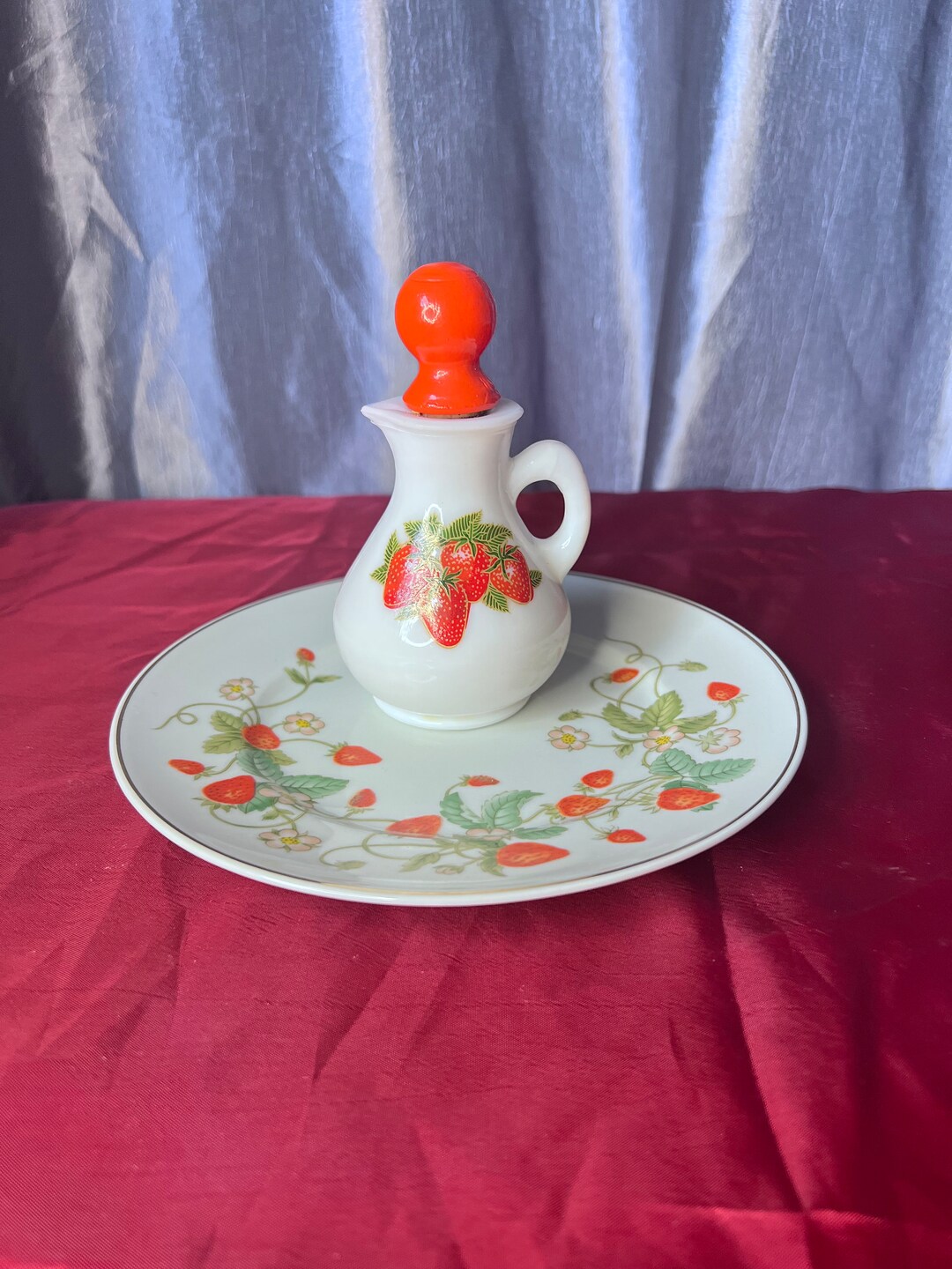 Vintage 1970’s Strawberry Avon Set - Etsy