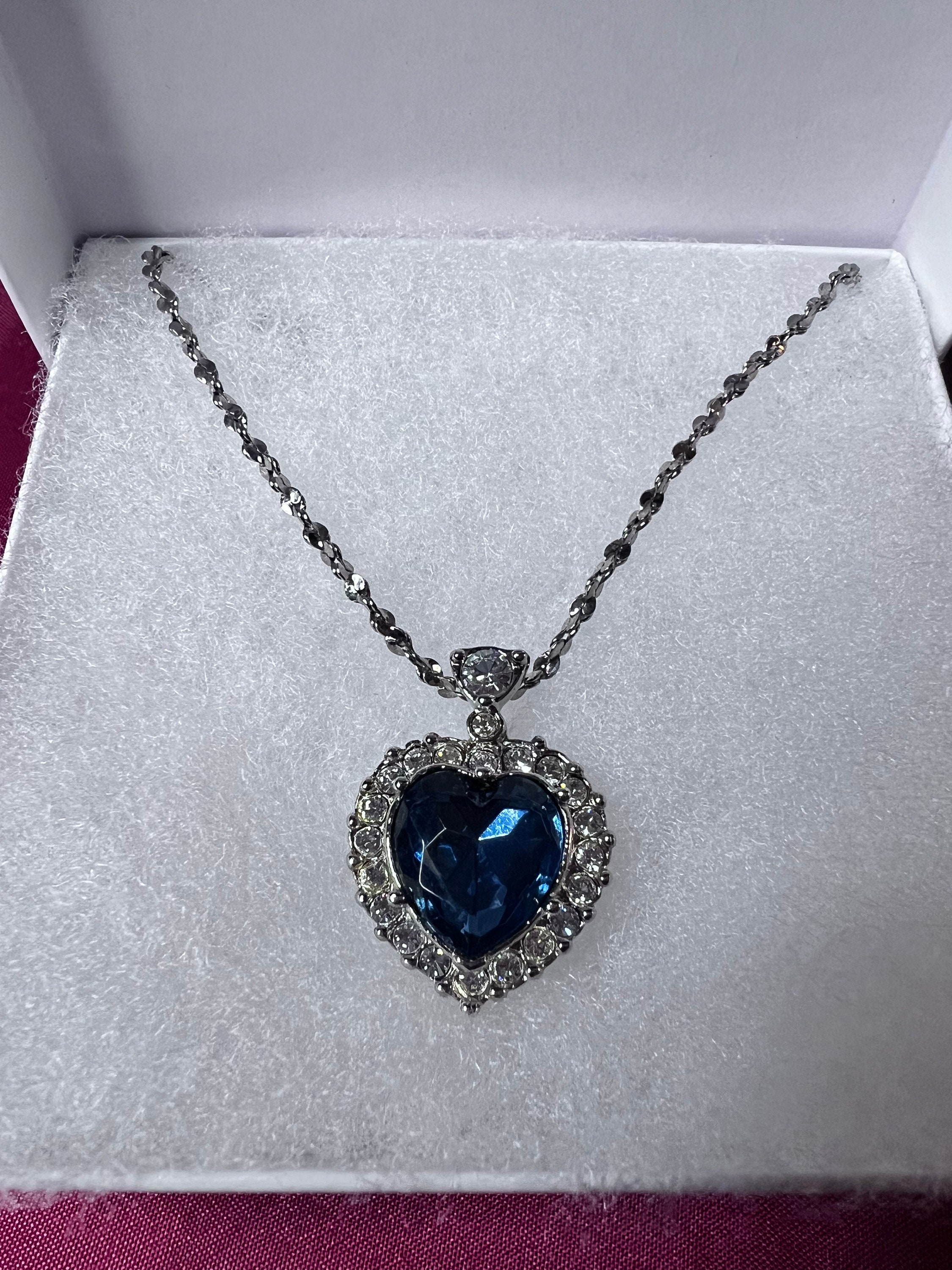 Avon Heart of the Ocean Necklace - Etsy