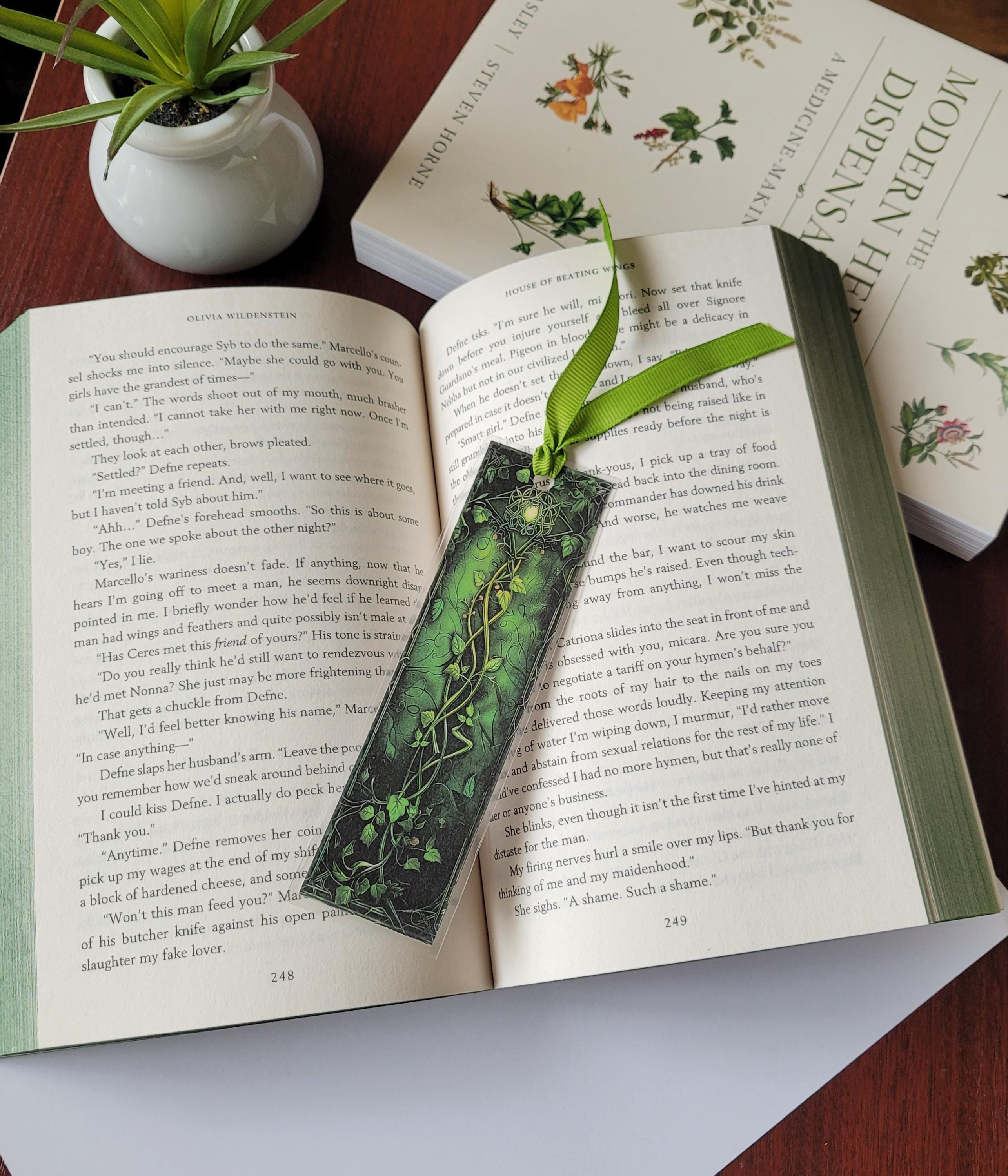 Celtic Knot Laminated Bookmark: Irish Mythology Gift - Etsy
