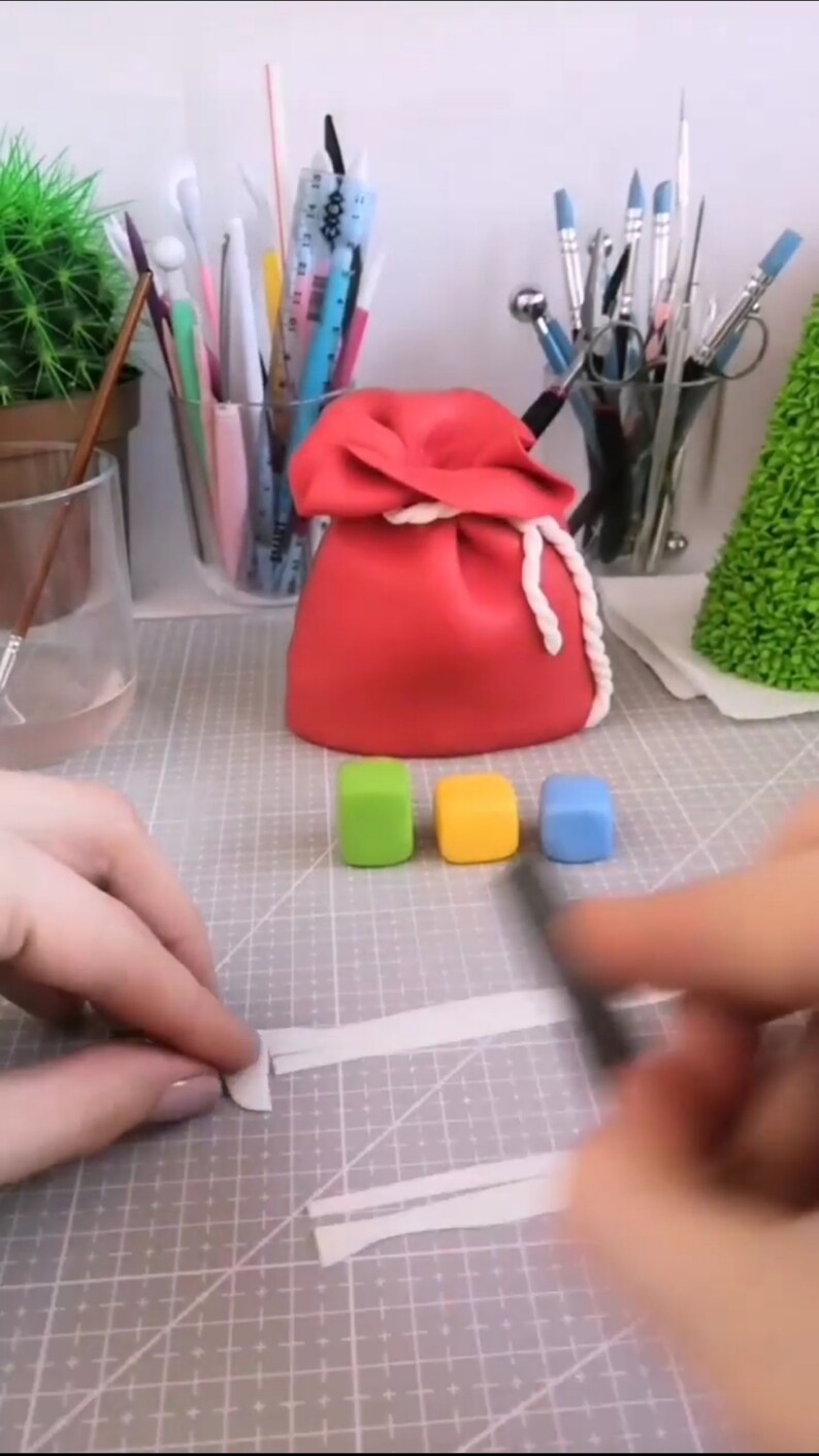 Video Tutorial Fondant Caketopper Santa Claus and Gift Bag - Etsy