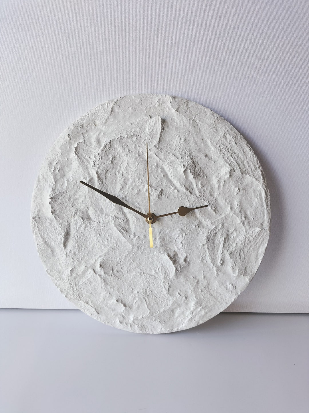 Contemporary White Textured Wall Clock, Modern Concrete Design, Unique Clock for Wall, Handmade ...