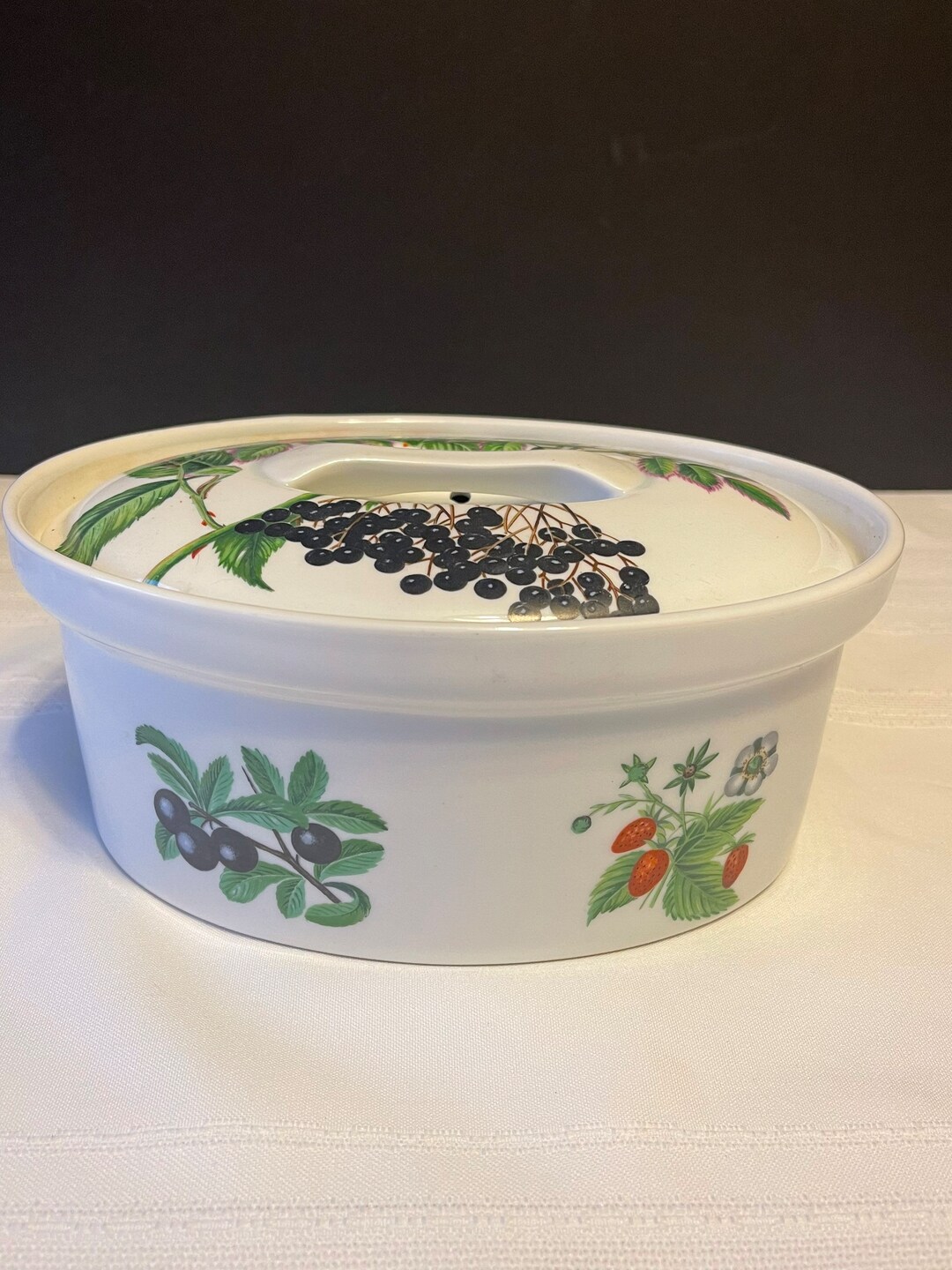 Porcelaine De Paris Decor Les Fruits Sauvages Covered Casserole Dish ...