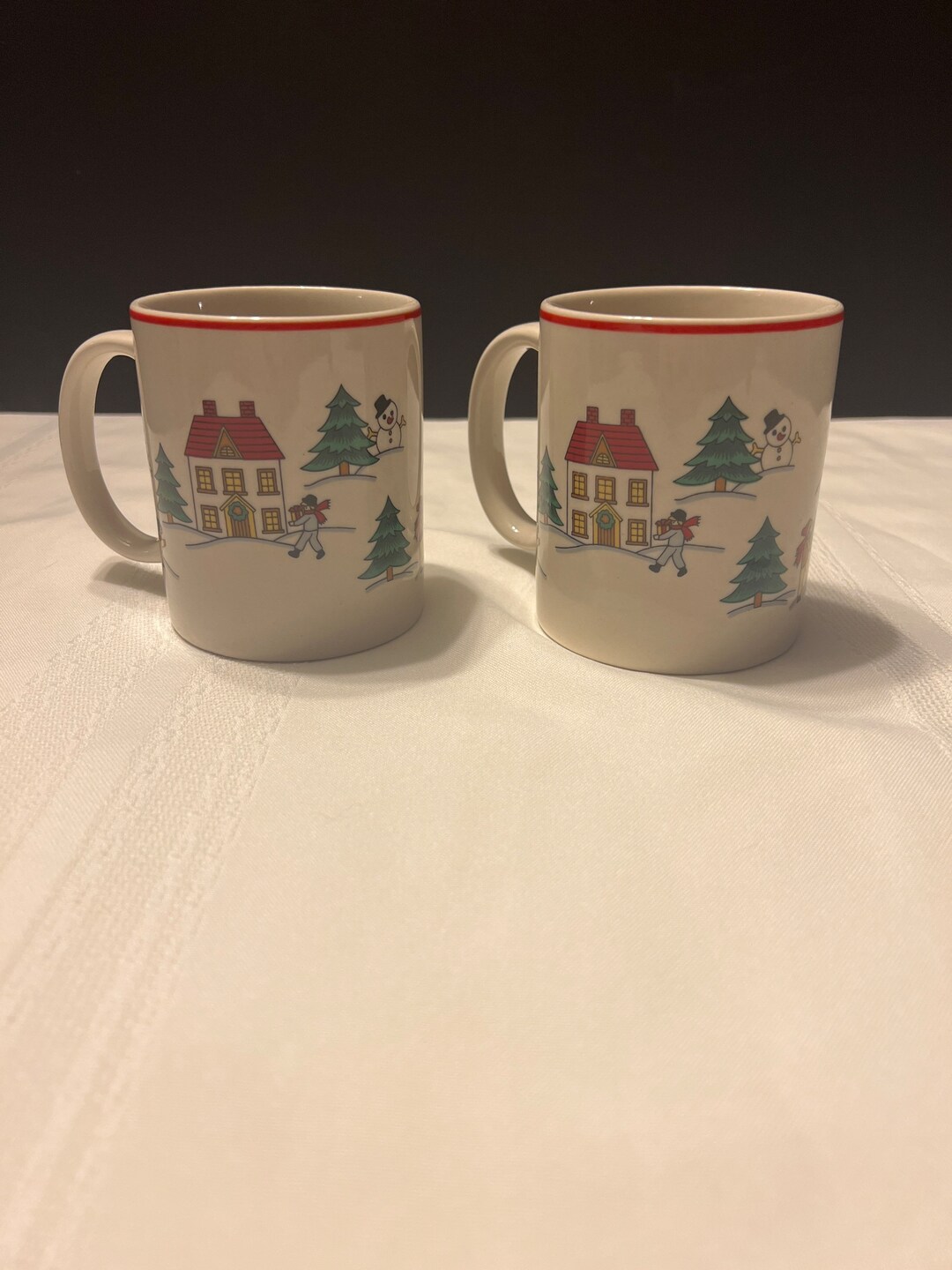 Vintage Classic Collectors Studio “joy of Christmas” Mugs. Set of 2. - Etsy
