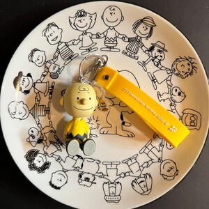 Peanuts Snoopy, Charlie Brown Keychain - Etsy