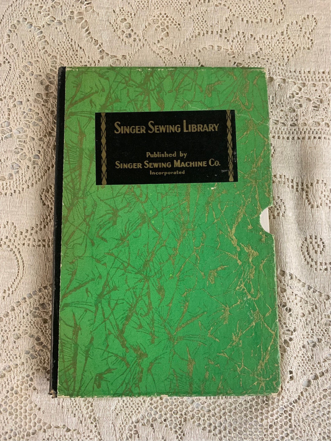 1920s Lot of 4 Singer Sewing Library Vintage Booklets for Collage or ...