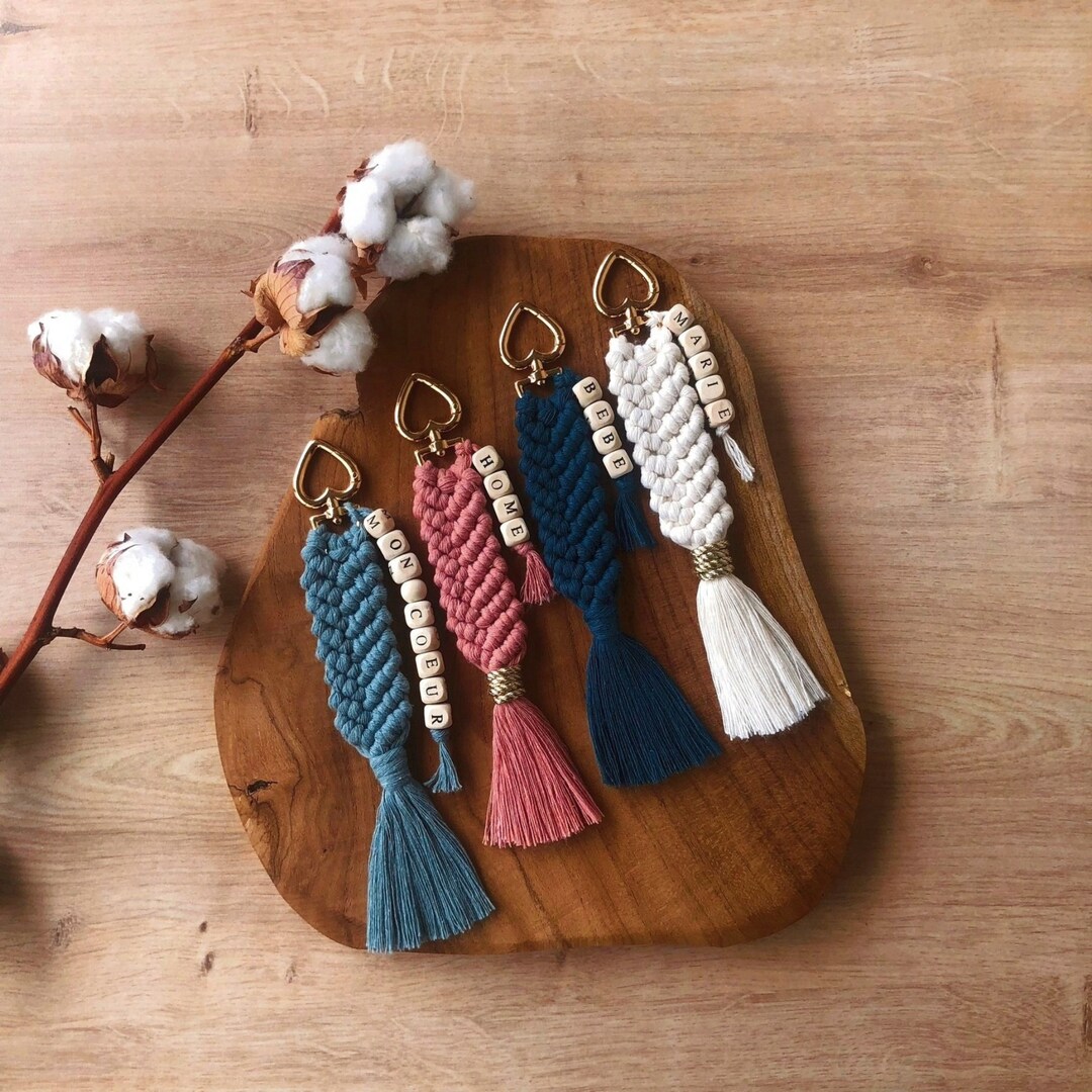 Macramé Key Ring, Ready to Offer, Customizable, Handmade With ...