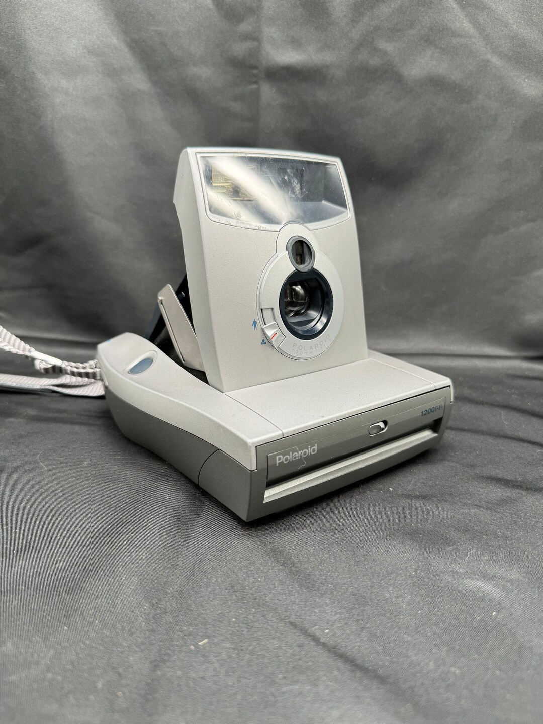 Polaroid 1200FF Spectra Instant Film Camera With Strap and Film ...