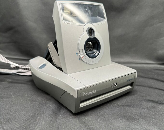 Polaroid 1200FF Spectra Instant Film Camera With Strap and Film ...
