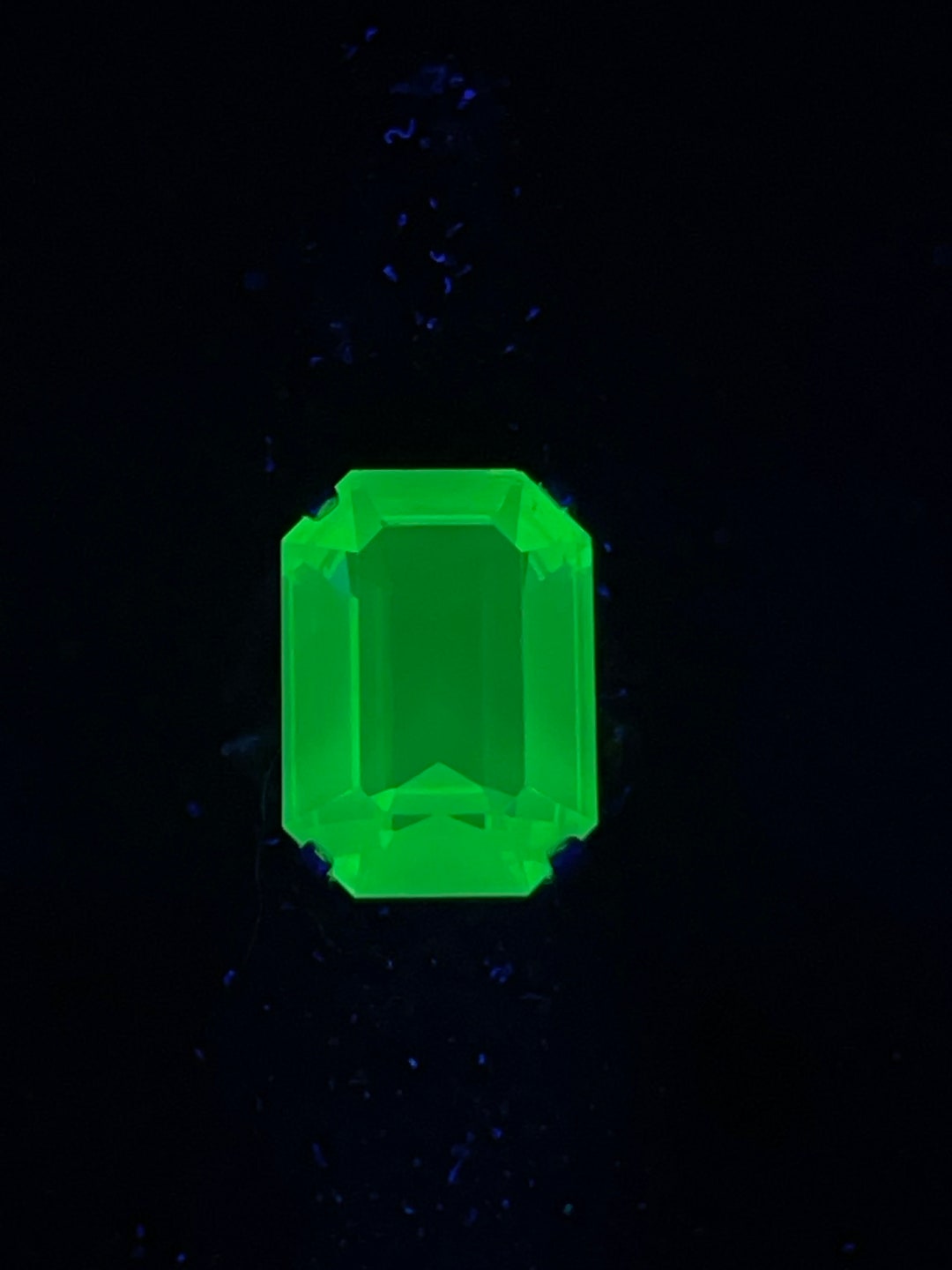 Vintage Giant Green Uranium Glass Solitaire Costume Jewlery - Etsy