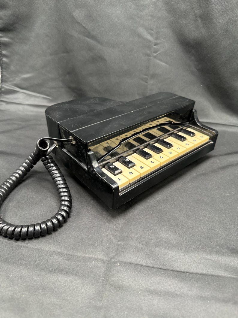 Vintage Columbia Crusader Piano Telephone Grand Piano '85 Model PN-10 ...