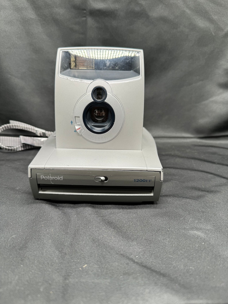 Polaroid 1200FF Spectra Instant Film Camera With Strap and Film ...