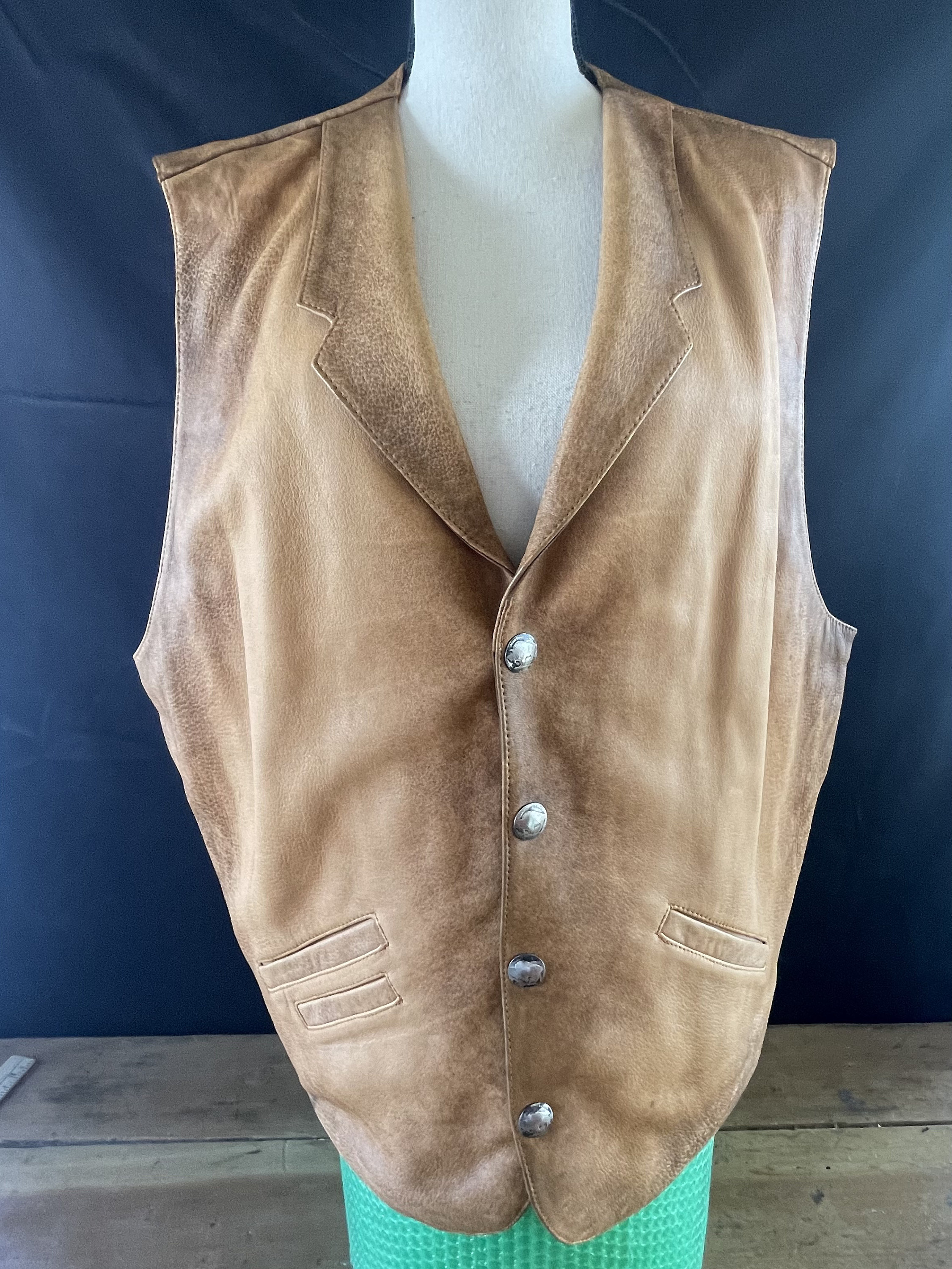 Vintage Hand-made Leather Hunting Vest From Nipple Peak Ranch - Etsy