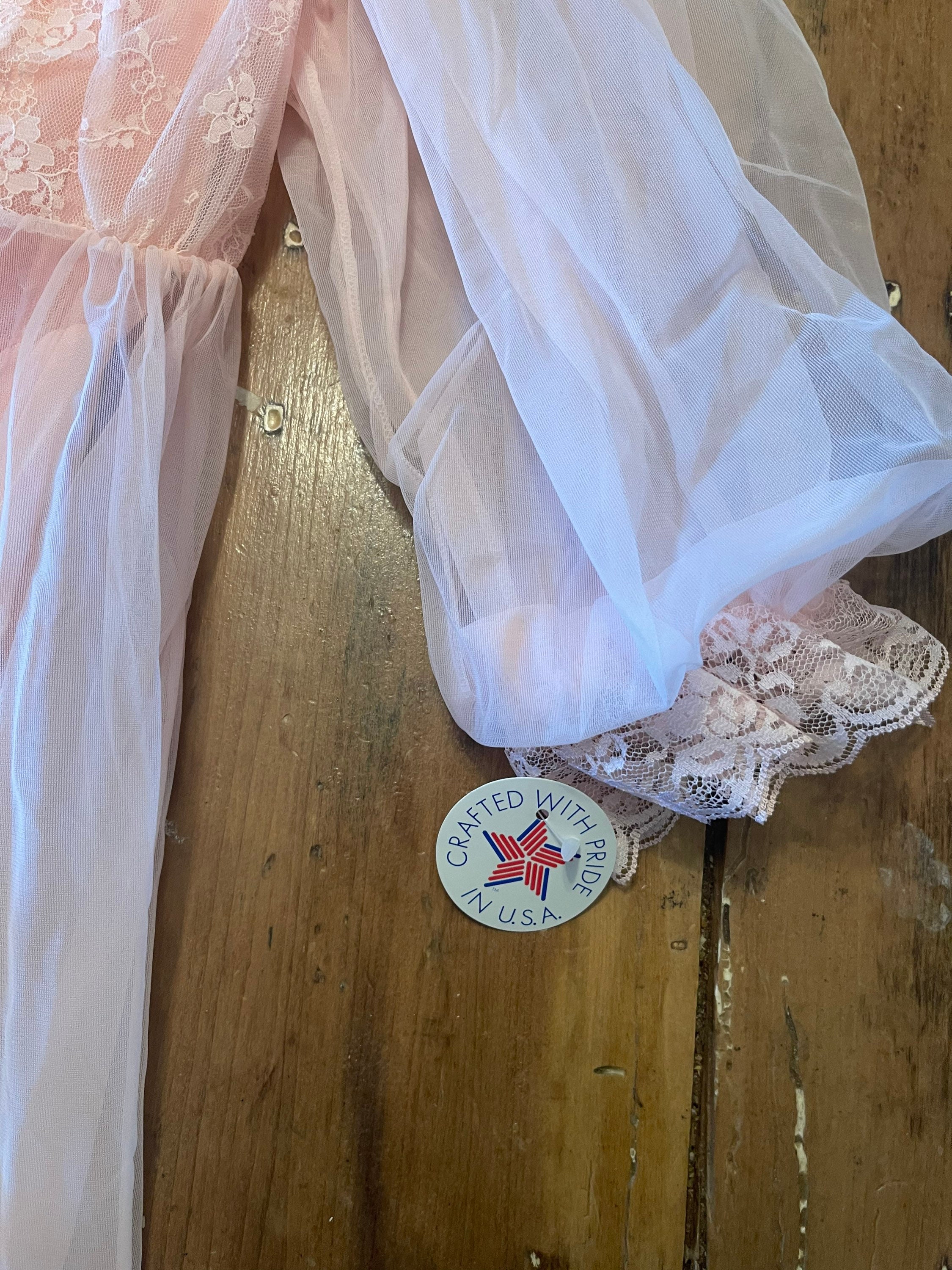 Vintage Dara-jane Intimate Pink Sheer Robe and Nightgown Set - Etsy