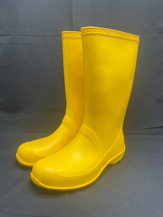 Vintage Yellow Hunter Boots