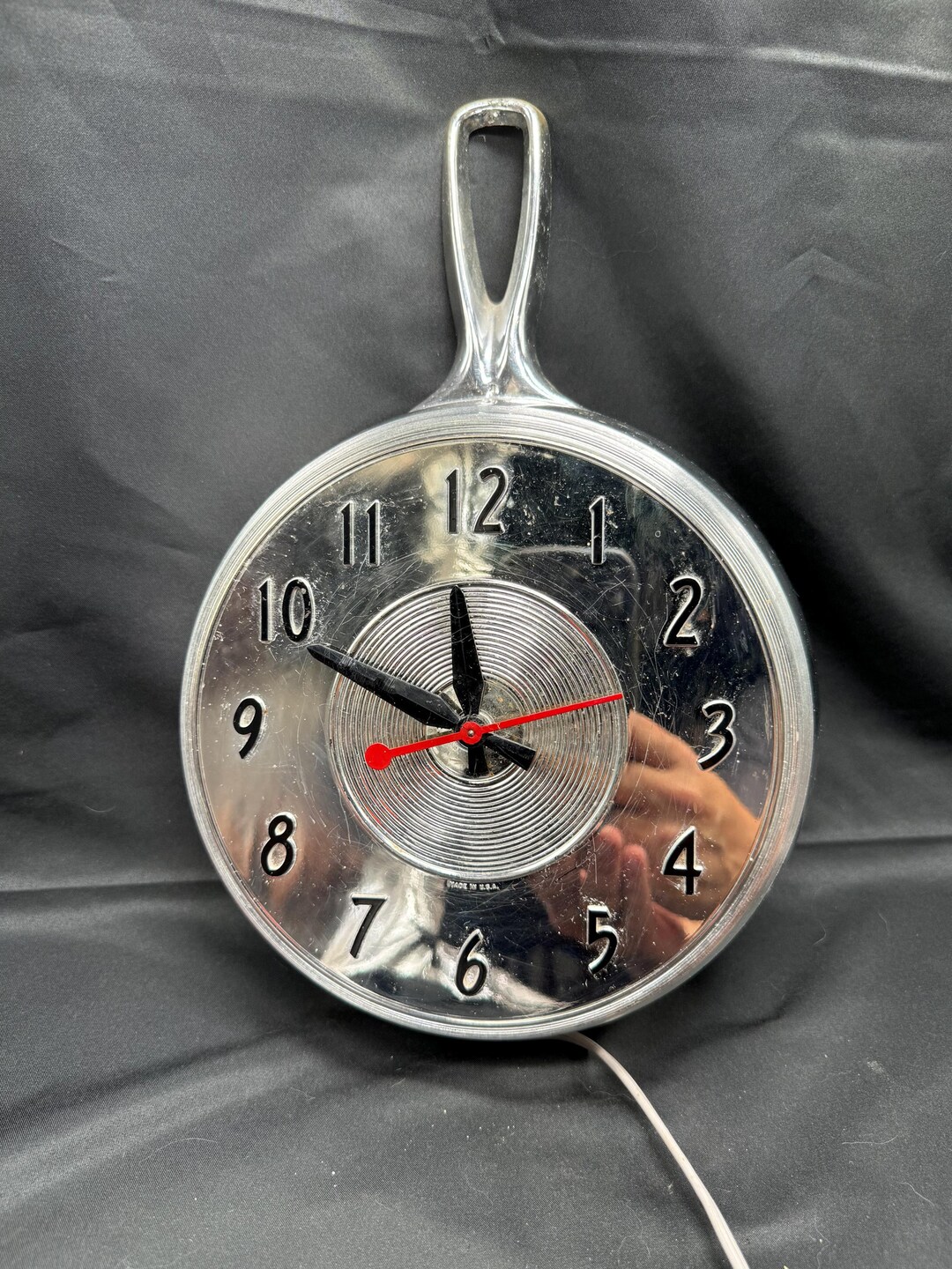 Vintage Chrome Style Hanging Frying Pan Kitchen Wall Clock - Etsy