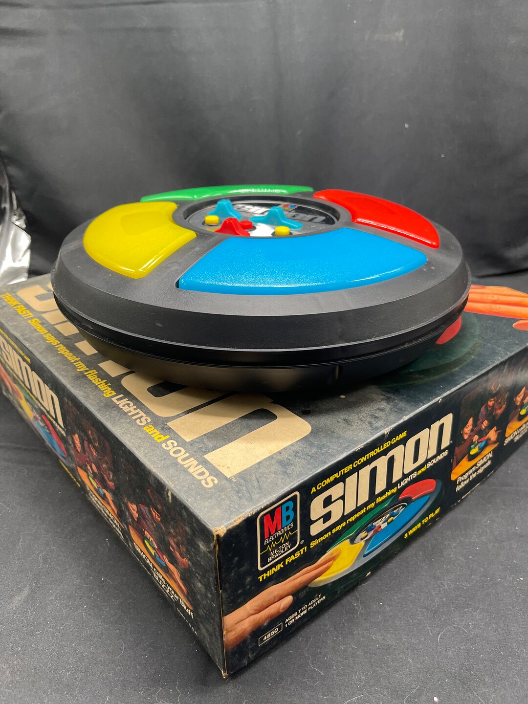 Vintage 1978 Milton Bradley MB Simon Says Electronic Game Original Box ...