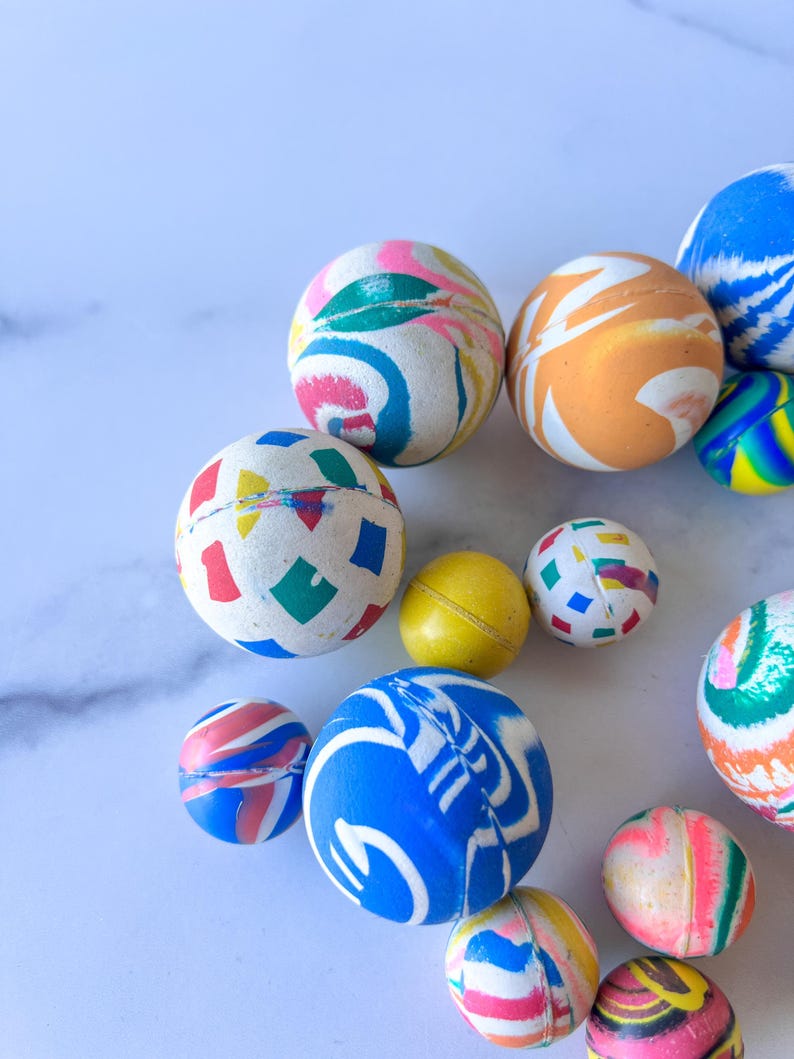 Vintage Bouncy Balls, Small and Large 90s Balls, Set of Twenty - Etsy
