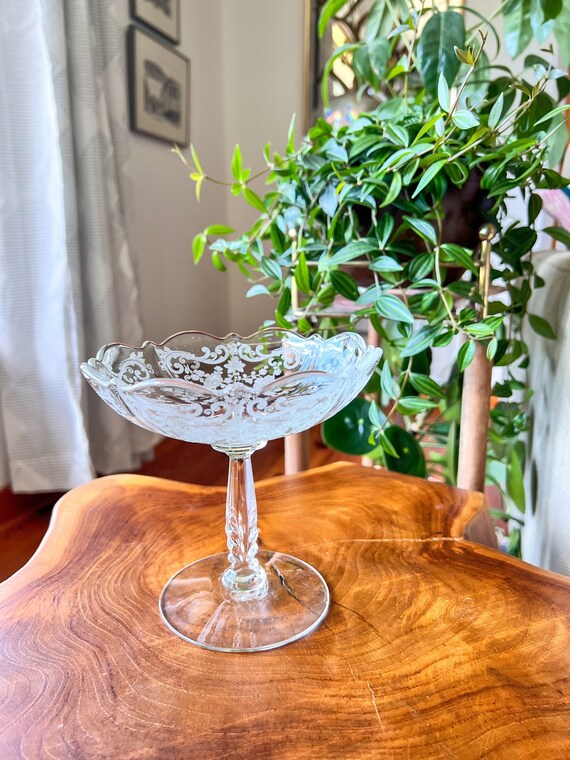 Vintage Clear Glass Etched Gem