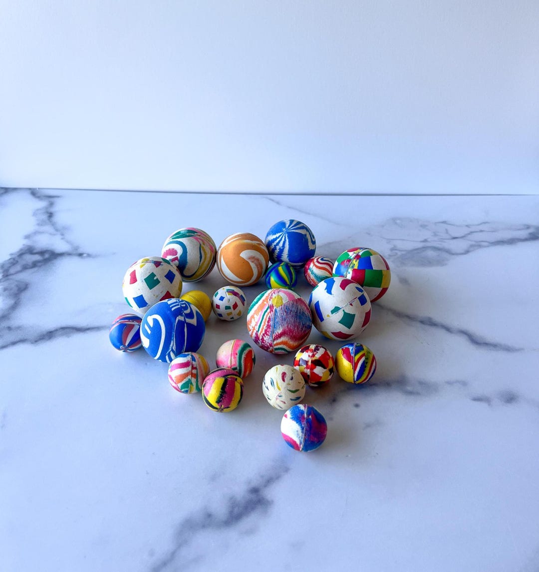 Vintage Bouncy Balls, Small and Large 90s Balls, Set of Twenty - Etsy