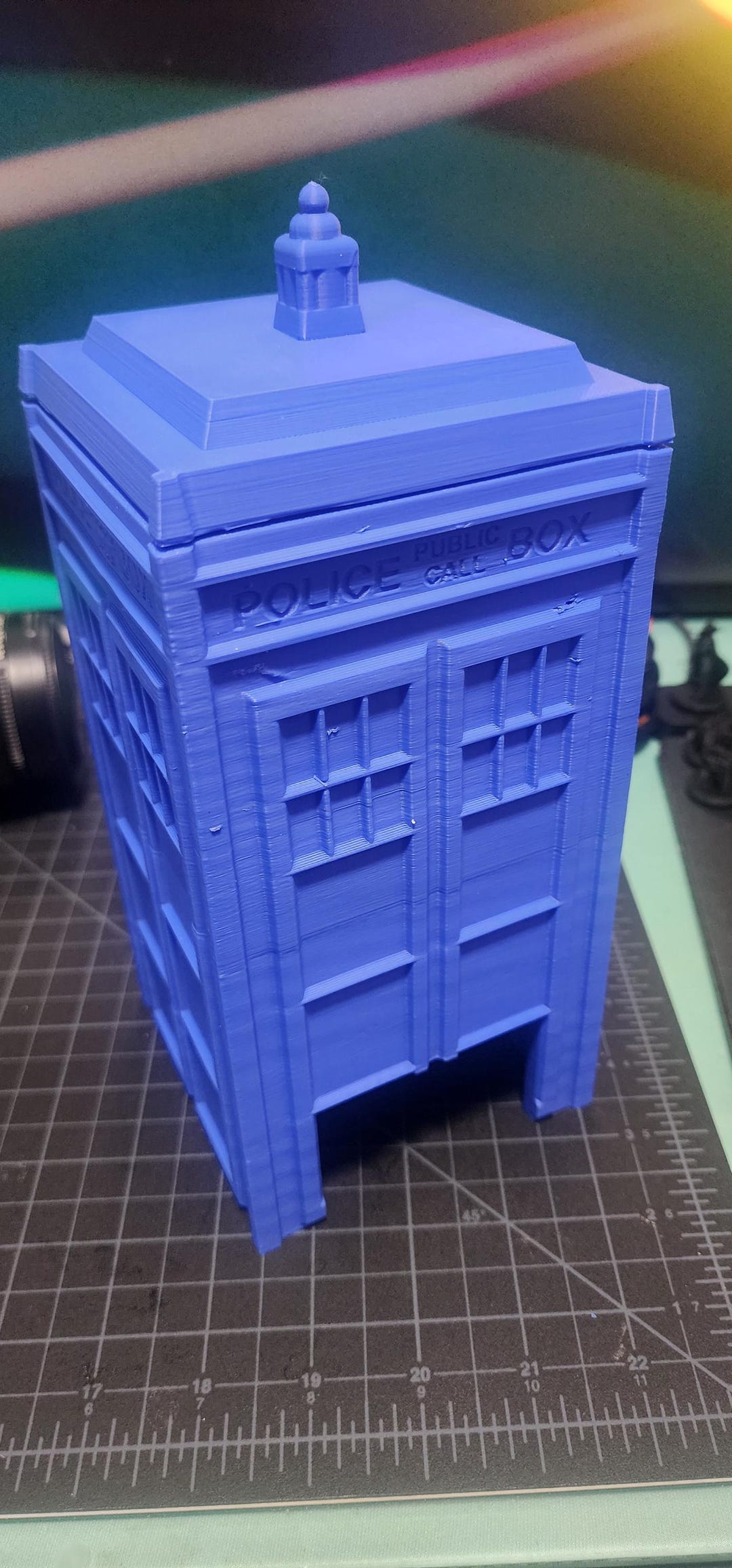 Wibbly Wobbly Dice Tower! the Doctor's TARDIS Police Box Perfect for ...