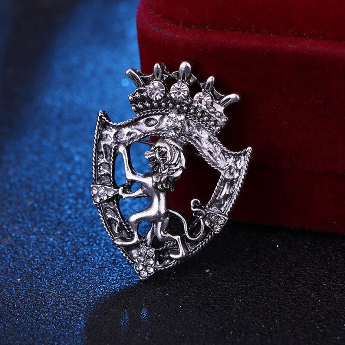 Retro Lion Crystal Brooch Pins Animal Crown Lapel Pin Corsage - Etsy