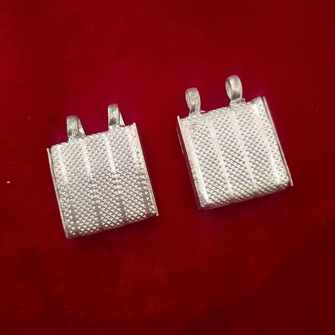 Silver Taweez, Meaningful Amulet, Handmade Amulet Box Pendant ...