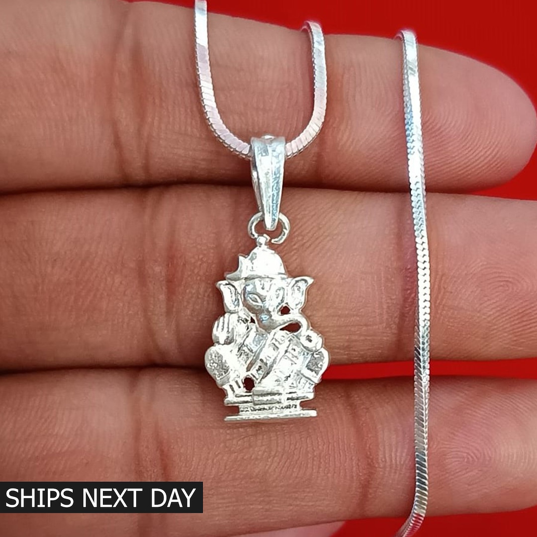 God Silver Ganesh Pendant Lord Ganesha Pendant Necklace Unisex Gifting ...