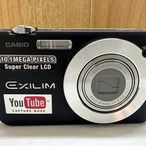 Casio Exilim Ex-s10 Digital Camera 10.1 Mp 3X Optical Zoom 2.7 Inches ...