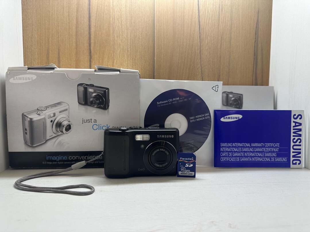 Samsung D60 Digital Camera Compact Black 6 MP Full Pack 2GB Memory Card ...