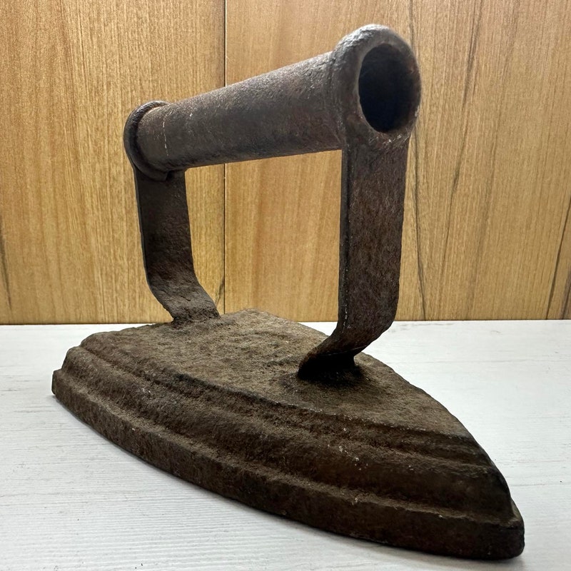Antique Sad Iron - Etsy