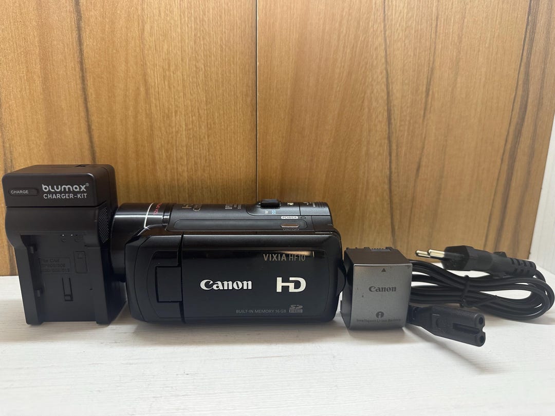 Canon VIXIA Hf10 Hd Lens Cmos Japan Digital Video Camera Camcorder 16 ...