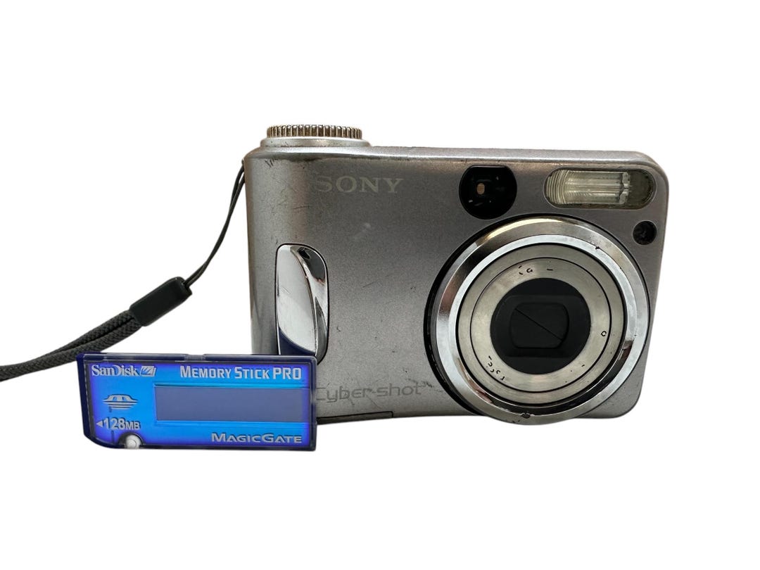 Sony Cyber Shot DSC-S60 Japan Digital Camera 3X Optical Zoom Compact ...