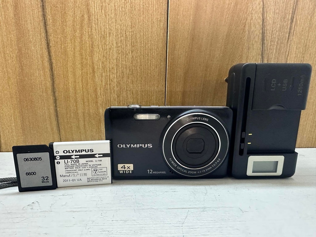 Olympus VG-110 Video Digital Camera Compact 12 MP 4X Wide Optical Zoom Charger, Battery, 32mb ...