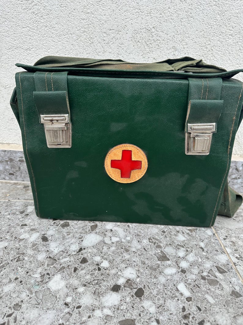 Vintage Military Field Medic First Aid Full Kit Canvas Bag Medical 1940 ...