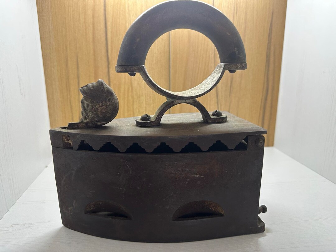 Vintage Antique 1900 Year Primitives Clotes Hand IRON Sad Press Unique ...