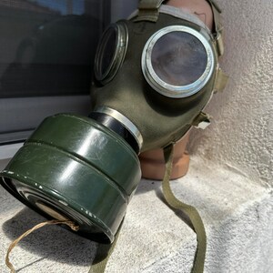 Vintage Military Army New Gas Mask M75 Rare Unique Solder Equipment ...
