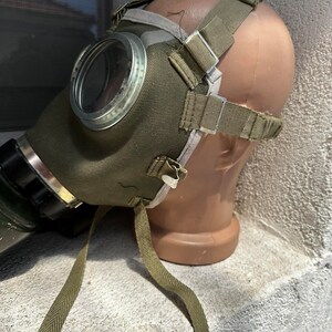 Vintage Military Army New Gas Mask M75 Rare Unique Solder Equipment ...