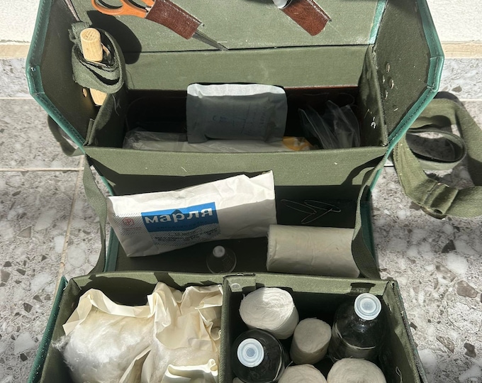 Vintage Military Field Medic First Aid Full Kit Canvas Bag Medical 1940 ...