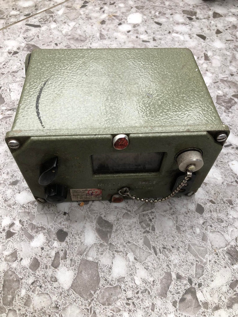 Vintage Military Dosimeter Geiger Counter Radiation Detector Radiometer ...