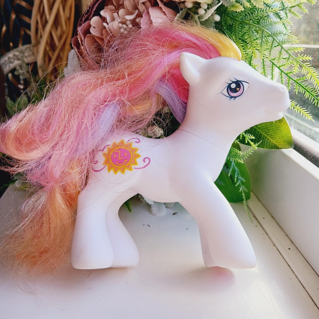 My Little Pony G3 White Sunny Daze 2005 Tri Coloured Brushable Hair ...