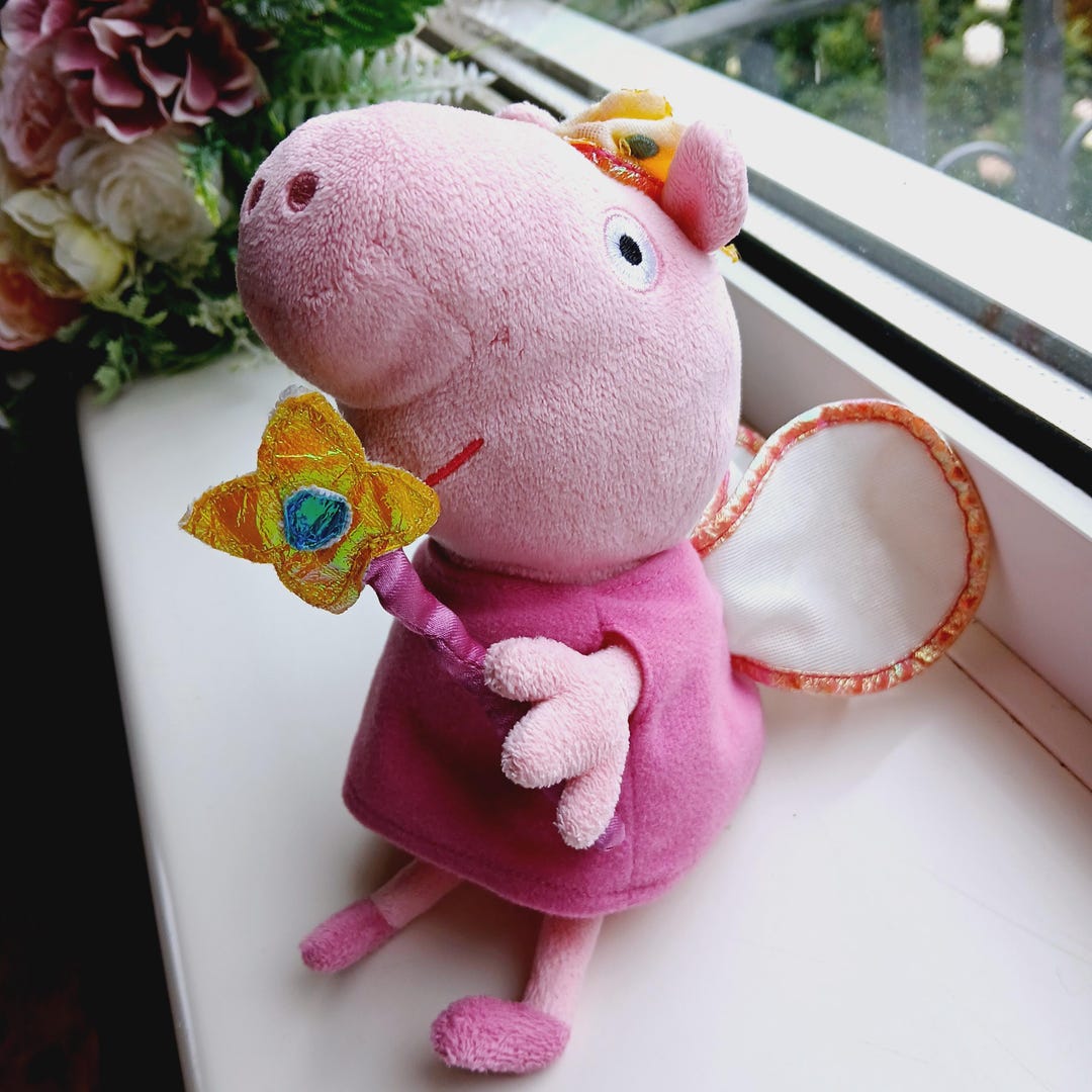 PRINCESS PEPPA PIG Plushie Holding Wand With Crown Toy Ty Beanie 24cms ...