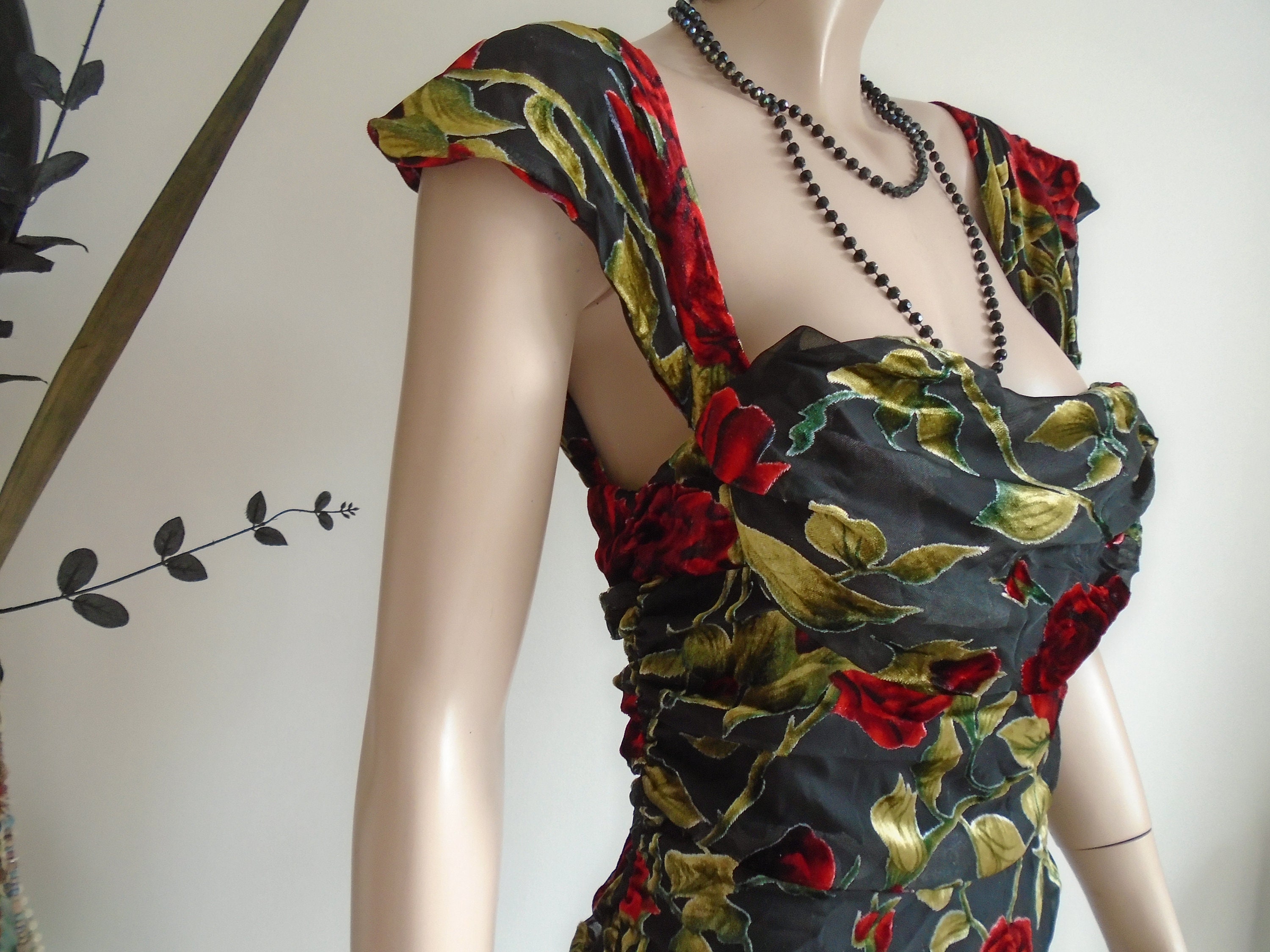 Gothic Rose Devore Velvet Dress SLINKY Sexy 50's Vamp Uk 6 Petite - Etsy